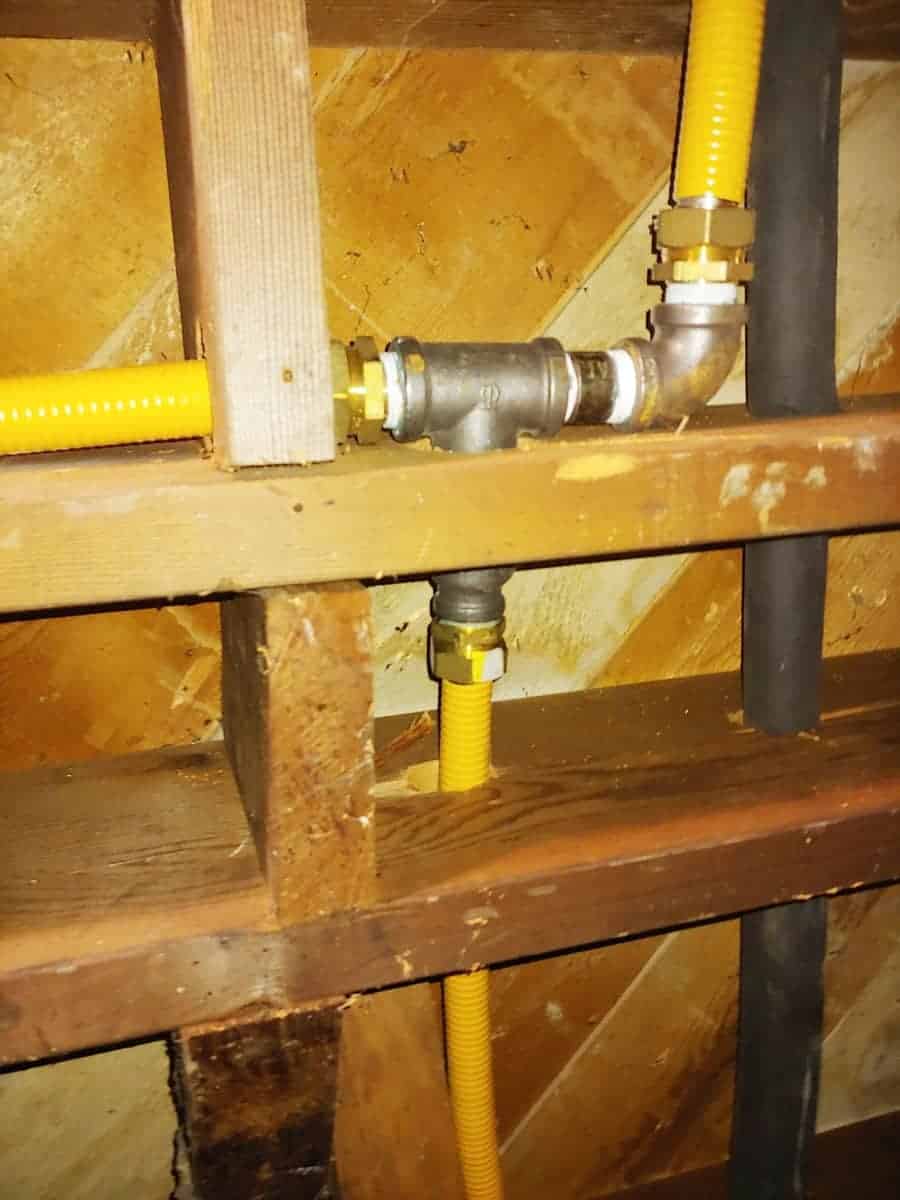 Can Propane Or Natural Gas Lines Be Exposed?